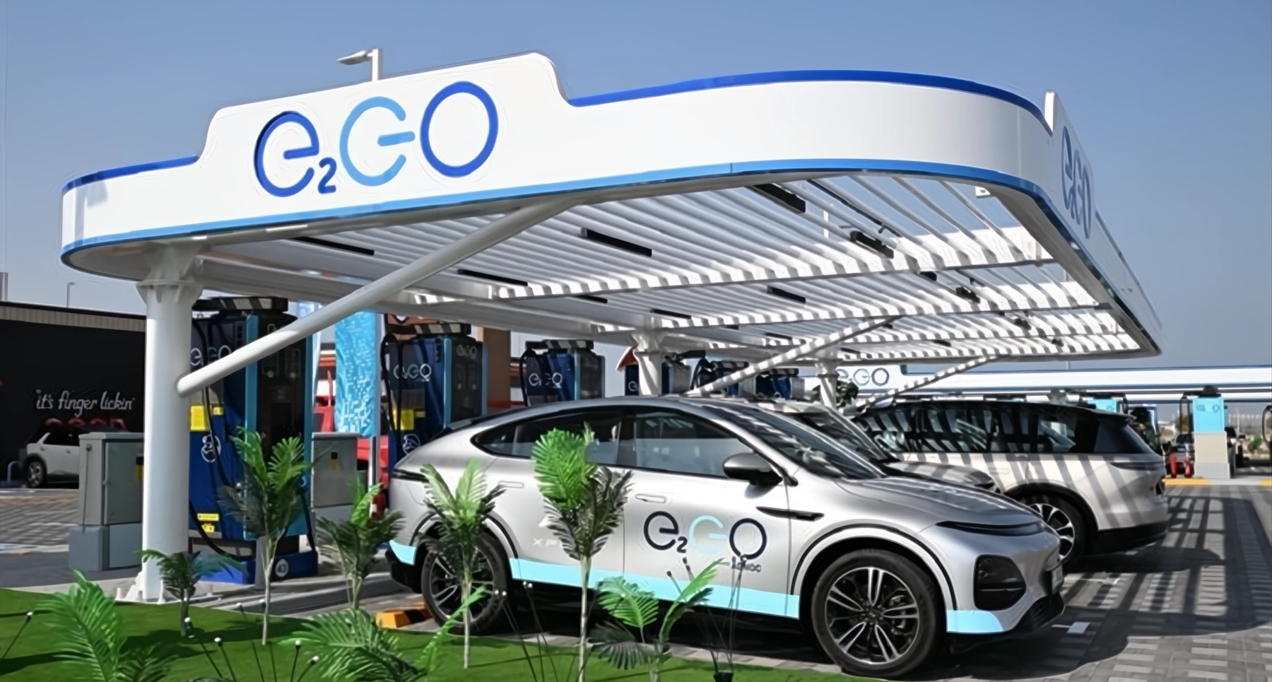 Flagship EV charging hub opens on Abu Dhabi–Dubai highway | EVLife